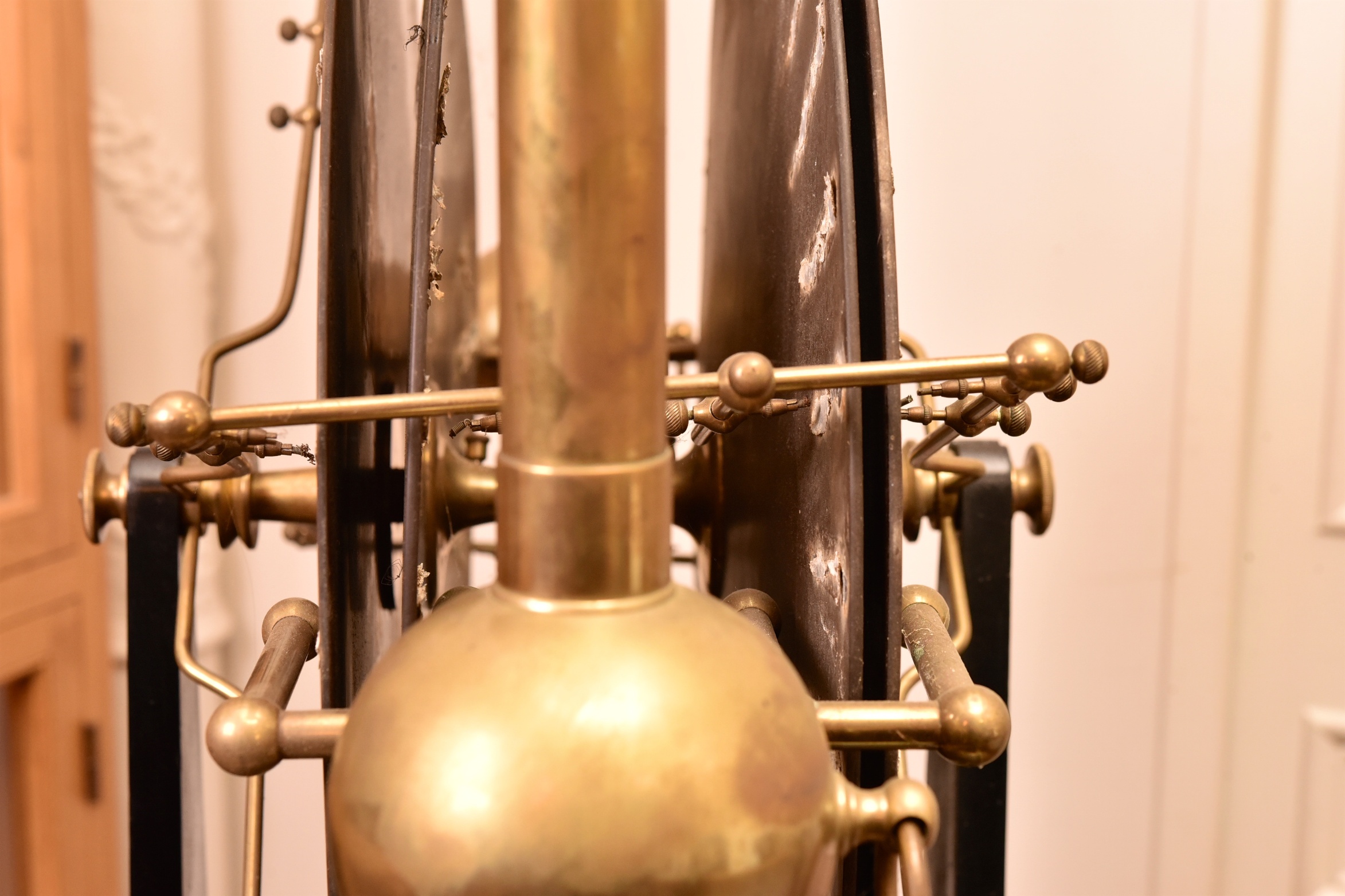 Machine électrostatique de Wimshurst à quatre plateaux - Antiq Photo