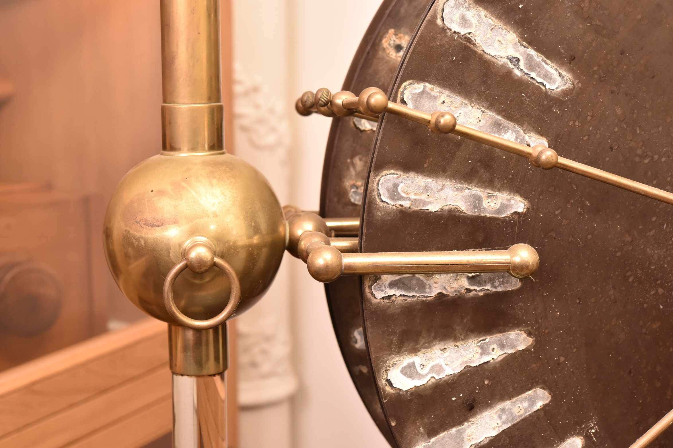 Machine électrostatique de Wimshurst à quatre plateaux - Antiq Photo