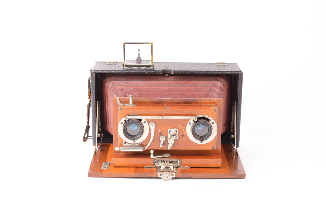 Appareil photographique stéréoscopique NEW FOLDING Camera - Antiq Photo